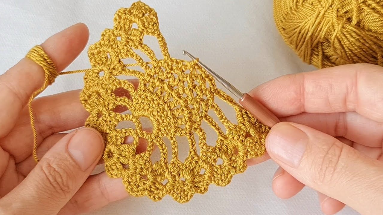 Precioso patrón de motivo de encaje de tejer - Crochet con LALY